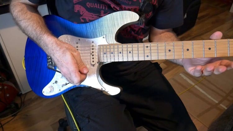 Everything You Should Know About Whammy Bars